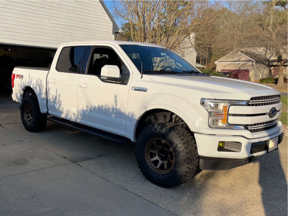 Vision Flow 17x9 0 Bronze | 351-7950BZ0 | Custom Offsets