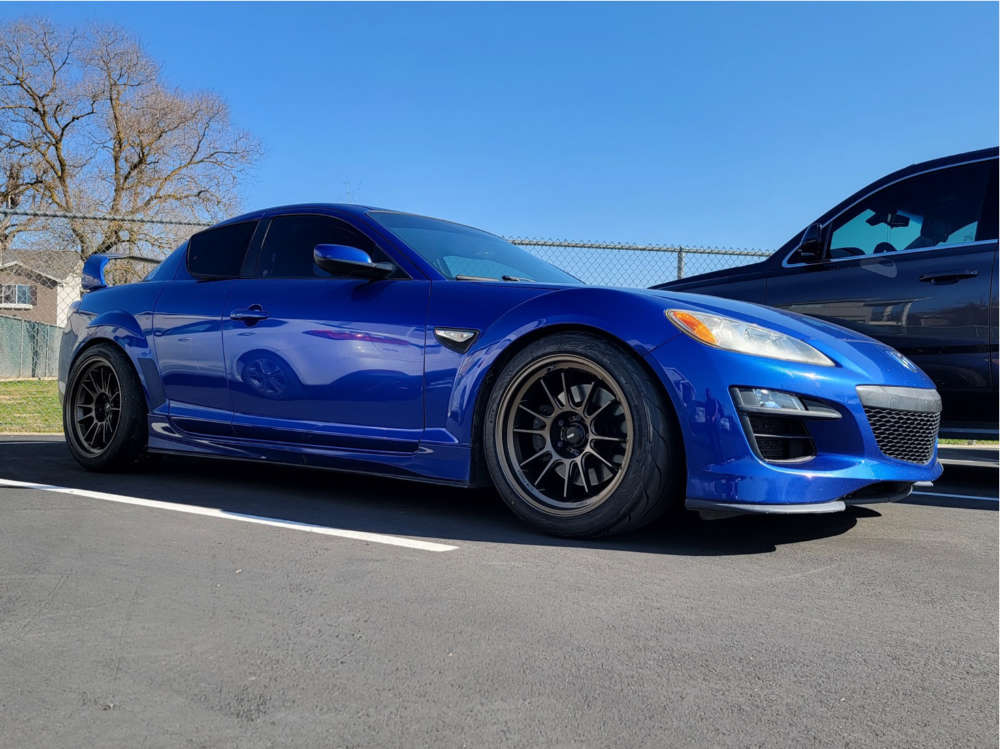2009 Mazda RX-8 with 18x10.5 25 Konig Hypergram and 265/35R18 Federal ...