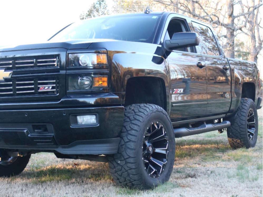 2015 Chevrolet Silverado 1500 with 20x10 -22 Fuel Assault and 35/12 ...