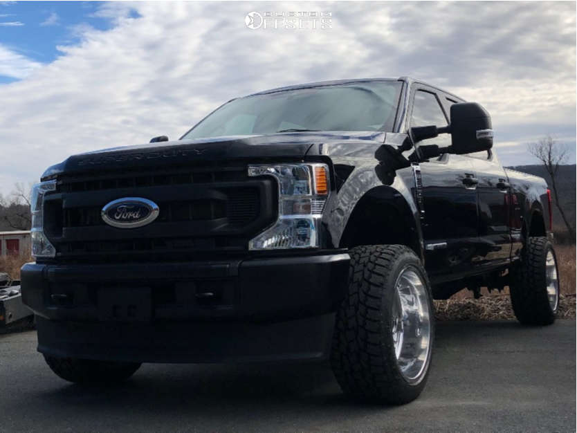 2022 Ford F-250 Super Duty with 22x12 -51 Fuel Forged Ffc39 and 33/12 ...