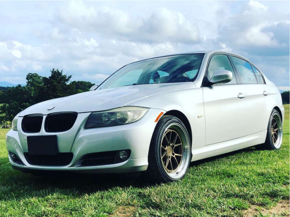 2009 BMW 328i with 18x9.5 35 Aodhan Ds08 and 235/40R18 Lexani Lxuhp-207 ...