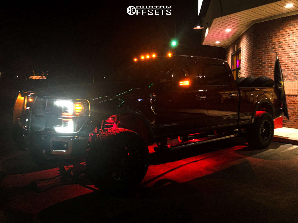 2017 Ford F-350 Super Duty with 20x10 -24 Method Mr605 and 37/12.5R20 ...