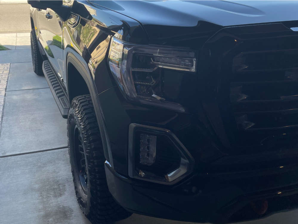 2021 GMC Sierra 1500 with 17x9 -12 Mayhem Cortex and 35/12.5R17 ...