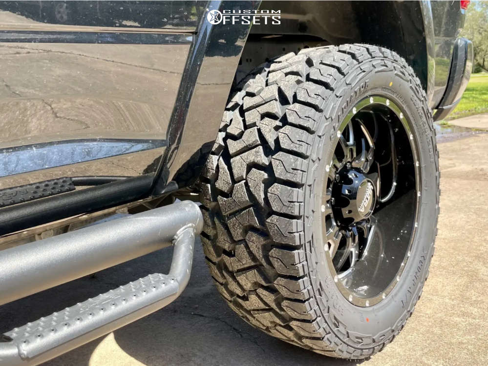 2020 Ram 2500 with 20x9 -12 Ultra Hunter 203 and 33/12.5R20 Gladiator ...