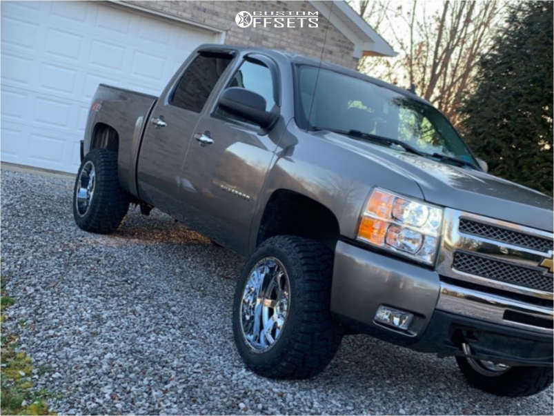 2012 Chevrolet Silverado 1500 with 20x12 -44 Gear Off-Road Pivot and 33 ...