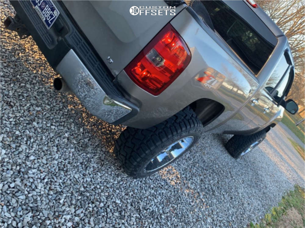 2012 Chevrolet Silverado 1500 with 20x12 -44 Gear Off-Road Pivot and 33 ...