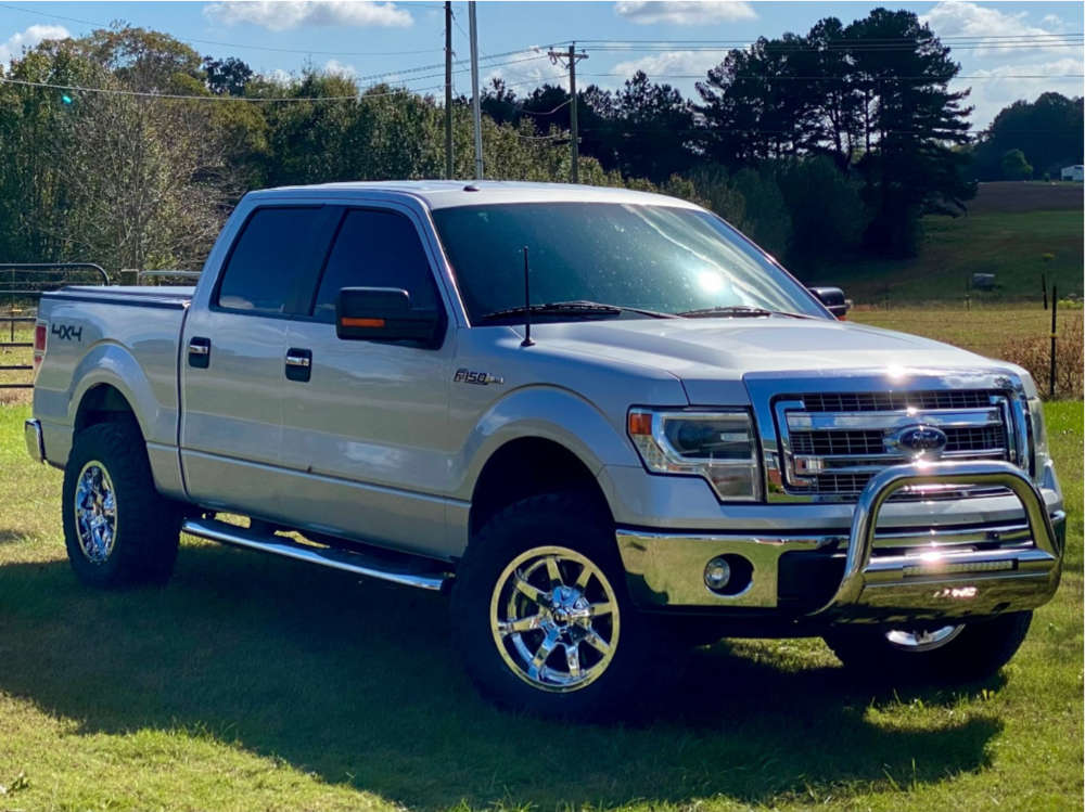 2014 Ford F-150 with 18x9 -13 Fuel Maverick D536 and 35/12.5R18 ...