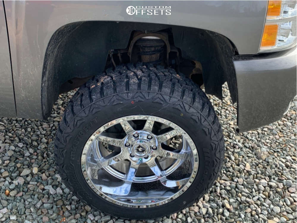 2012 Chevrolet Silverado 1500 with 20x12 -44 Gear Off-Road Pivot and 33 ...