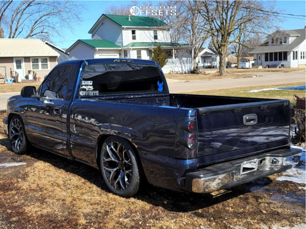 2007 Chevrolet Silverado 1500 Classic with 20x9 24 OE Performance 176 ...