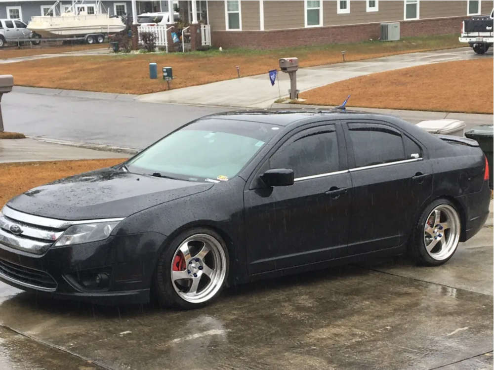 2012 Ford Fusion with 18x9.5 35 Whistler Kr1 and 225/40R18 Hankook ...