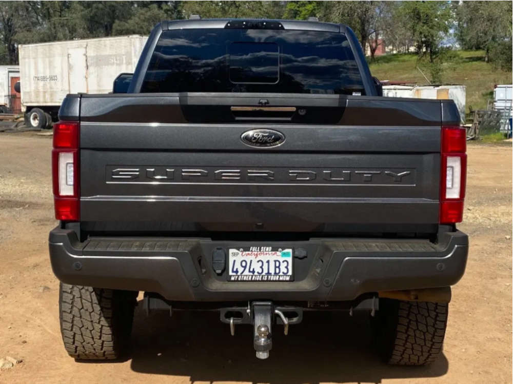 2020 Ford F-250 Super Duty with 20x10 -24 Method Nv and 37/12.5R20 ...