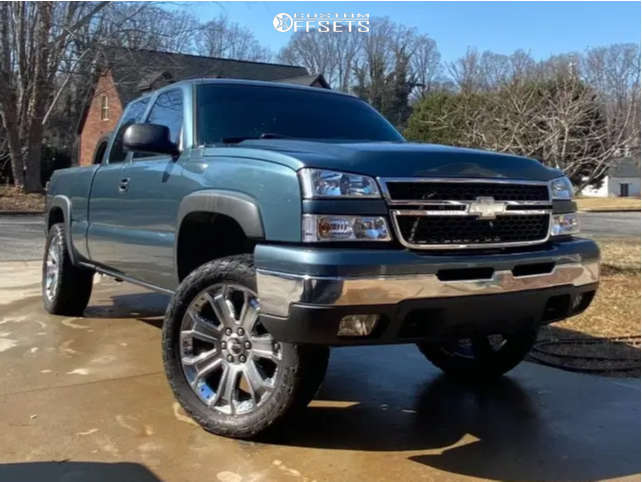 2006 Chevrolet Silverado 1500 with 22x9 24 OE Performance 166 and 33/12 ...