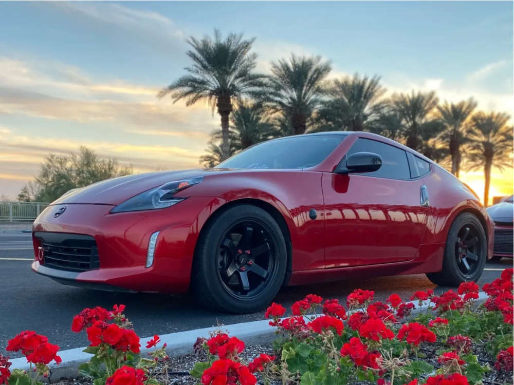 2019 Nissan 370Z with 18x8.5 35 AVID1 AV6 and 255/45R18 Federal Ss595 ...