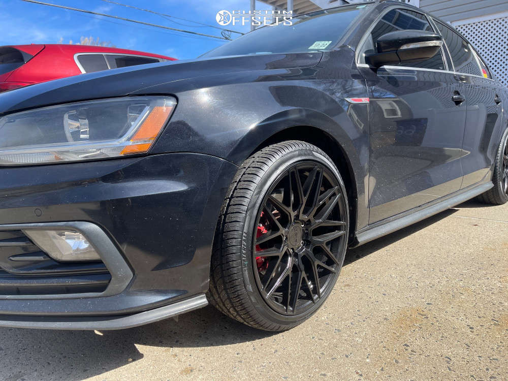 2017 Volkswagen Jetta with 18x8.5 42 F1R F103 and 225/40R18 Waterfall ...