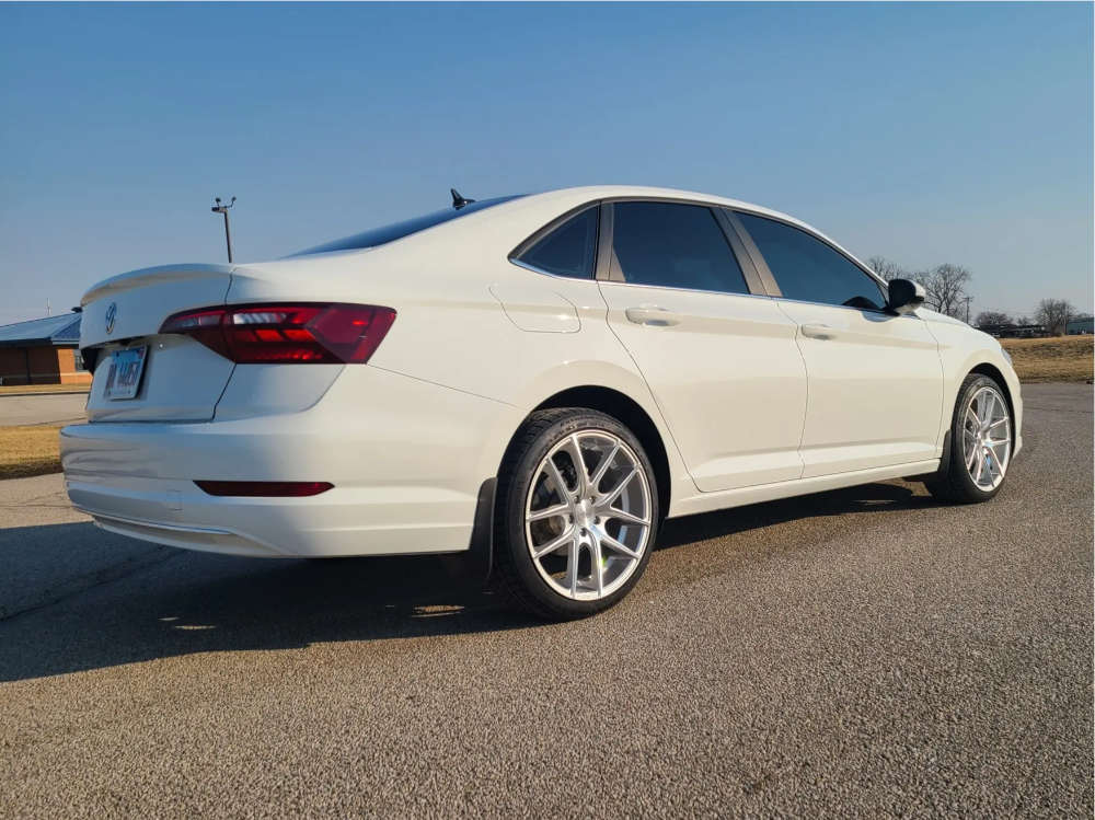 2021 Volkswagen Jetta with 19x8.5 42 Niche Targa and 225/40R19 ...