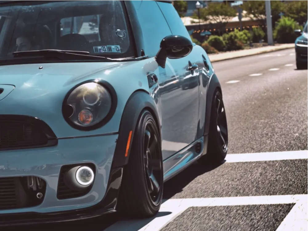 2007 Mini Cooper with 17x8 35 AVID1 AV6 and 205/45R17 Hankook Ventus V2 ...