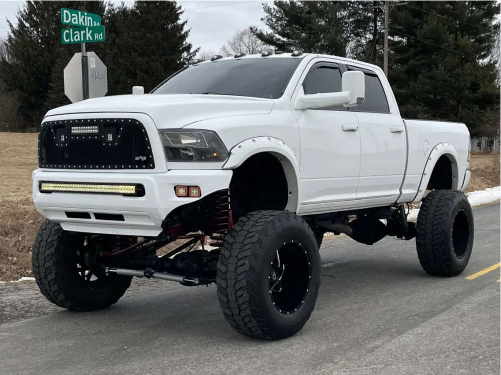 2014 Dodge Ram 2500 with 22x14 -76 Dropstars 652bm and 42/14.5R22 Super ...