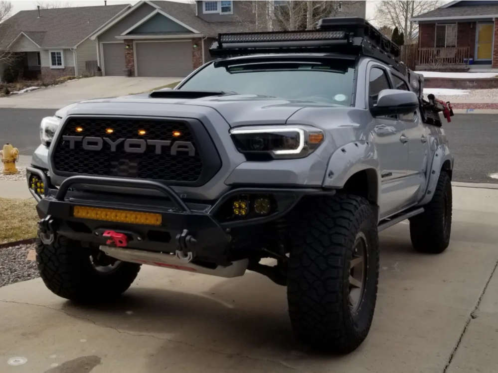 2018 Toyota Tacoma with 17x8.5 0 Icon Alloys Rebound and 315/70R17 ...
