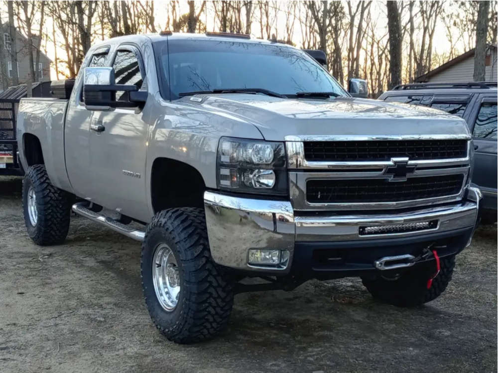 2009 Chevrolet Silverado 2500 HD with 16x10 -25 Pro Comp 69 and 315 ...