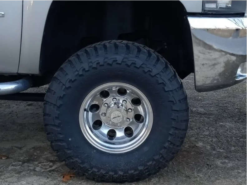 2009 Chevrolet Silverado 2500 HD with 16x10 -25 Pro Comp 69 and 315 ...