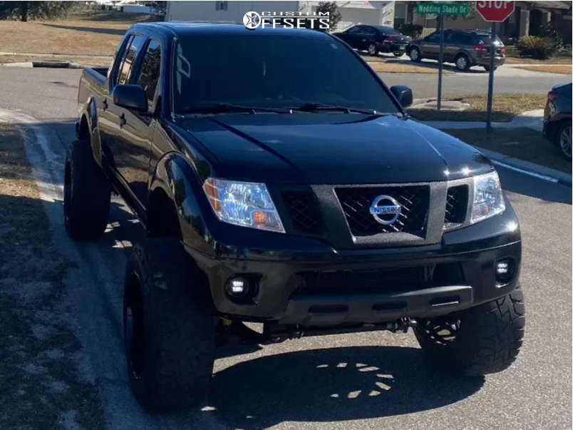 2018 Nissan Frontier with 20x12 -44 Fuel Triton D581 and 35/12.5R20 ...