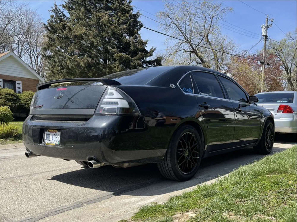 2006 Chevrolet Impala with 18x8 35 Platinum Retribution and 225/50R18 ...