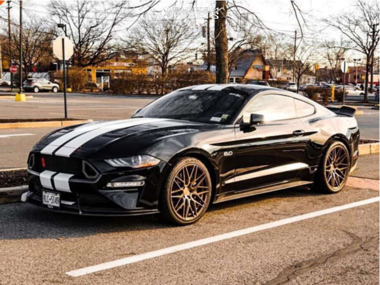 2018 Ford Mustang with 20x9 35 F1R F103 and 255/30R20 Nitto Nt555 G2 ...