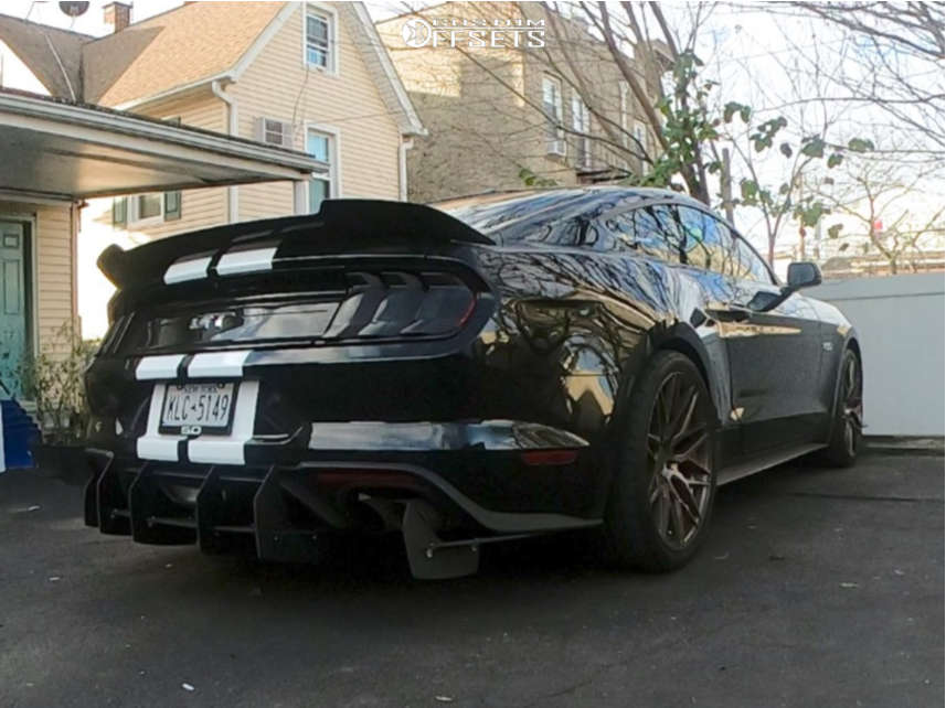 2018 Ford Mustang with 20x9 35 F1R F103 and 255/30R20 Nitto Nt555 G2 ...