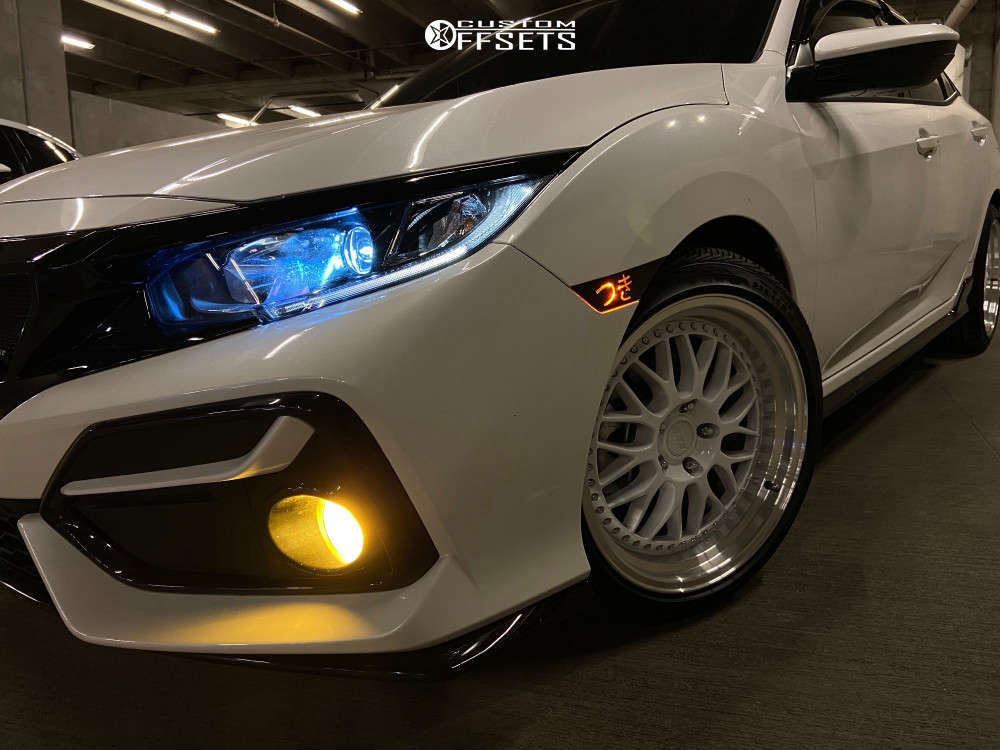 2021 Honda Civic with 18x8.5 30 ESR Sr01 and 235/40R18 Continental ...