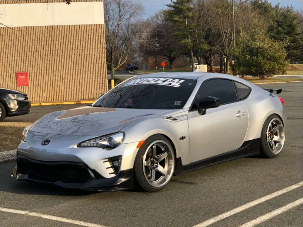 2018 Toyota 86 with 18x10 25 XXR 555 and 225/40R18 Vercelli Strada Ii and Coilovers | Custom Offsets