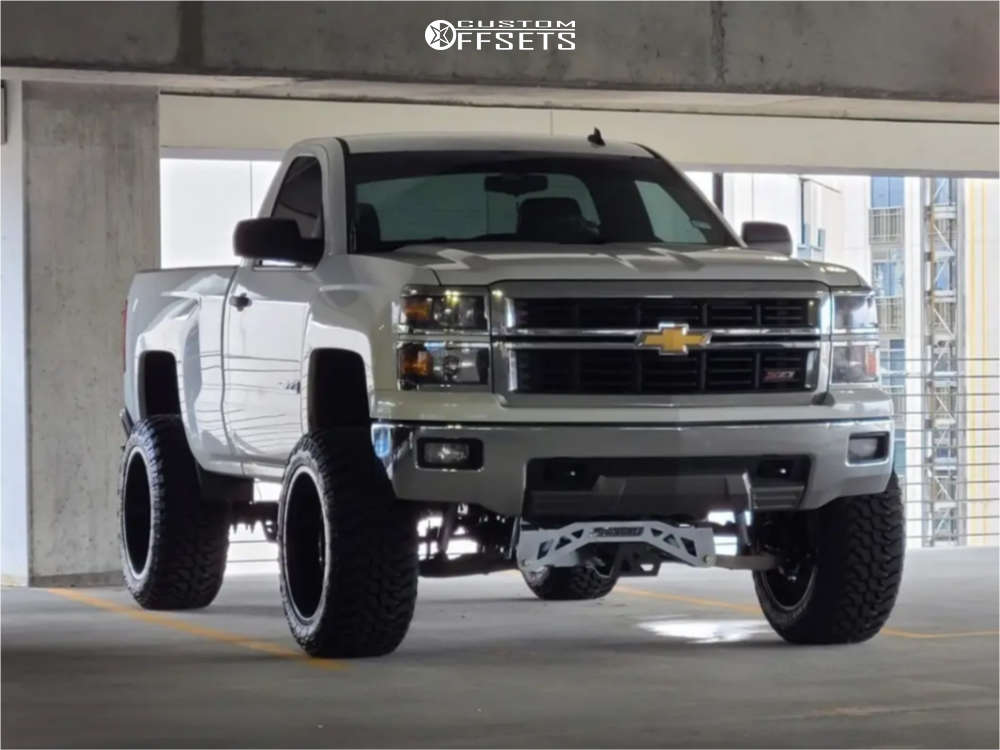 2014 Chevrolet Silverado 1500 with 22x12 -44 RBP 81r and 35/12.5R22 ...
