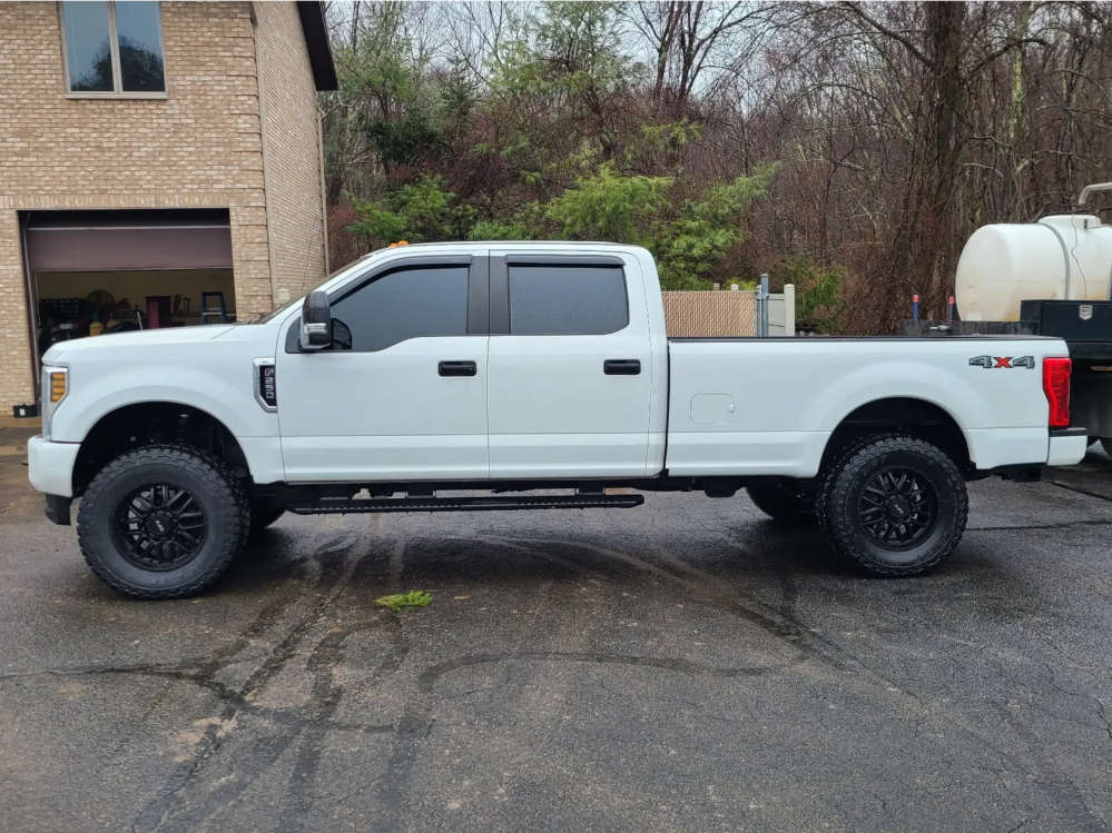 2018 Ford F-250 Super Duty with 20x9 12 G-FX Tm5 and 37/12.5R20 ...