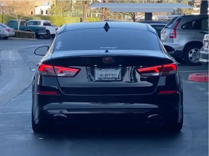 2019 Kia Optima with 19x8.5 35 Konig Oversteer and 235/35R19 Michelin ...