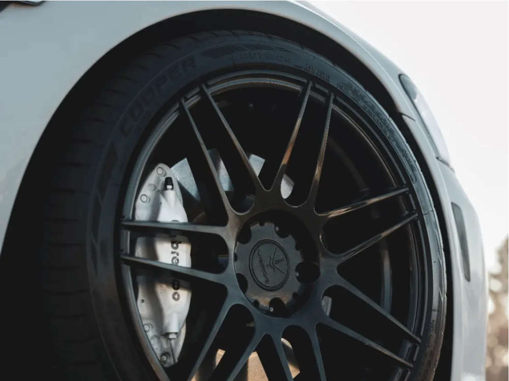 2009 Pontiac G8 with 19x9 32 Verde Reflex and 255/35R19 Cooper Zeon Rs3 ...