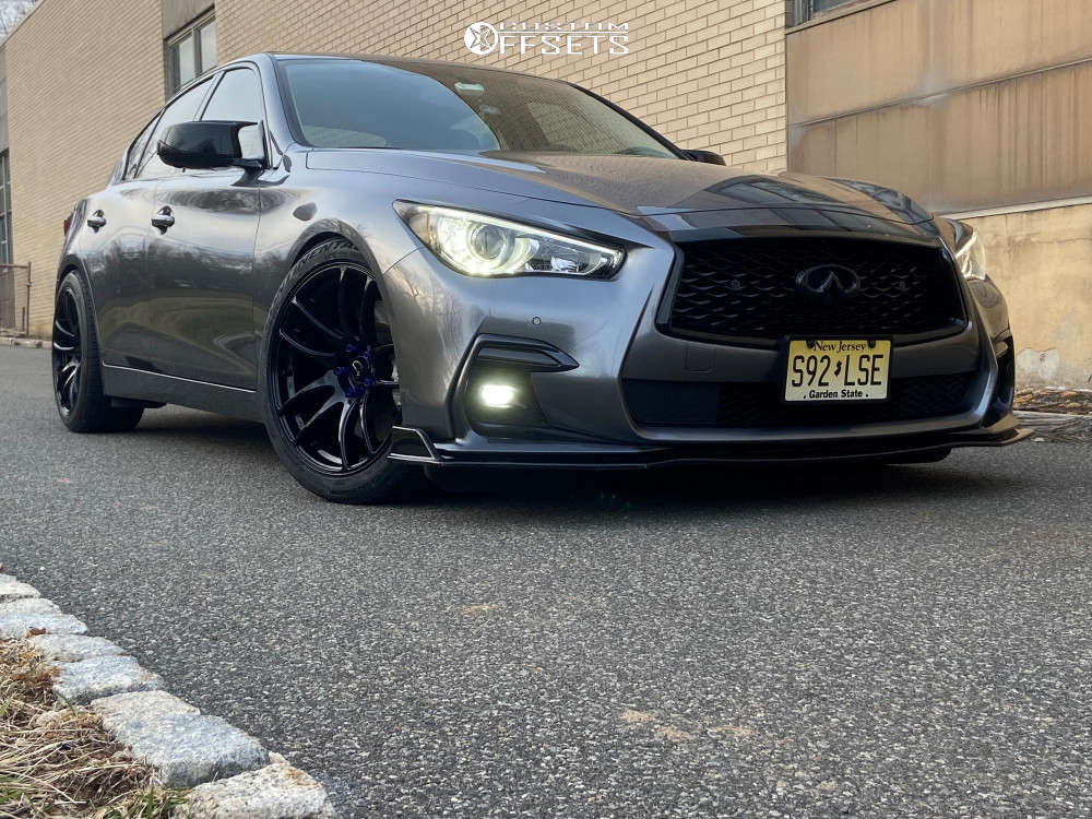 2019 INFINITI Q50 with 19x9.5 22 Vors Tr4 and 255/40R19 Continental ...