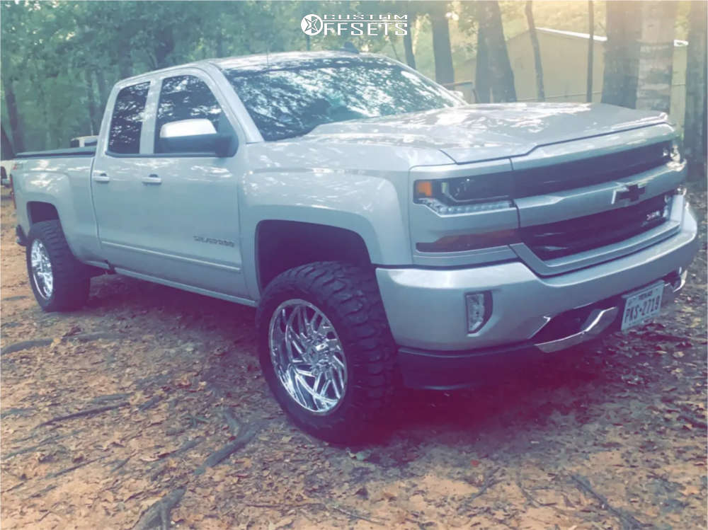2018 Chevrolet Silverado 1500 with 20x10 -19 Hostile Jigsaw and 33/12 ...