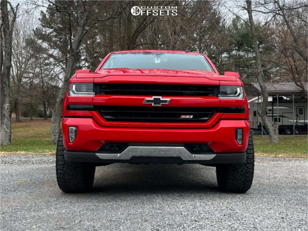 2018 Chevrolet Silverado 1500 with 22x12 -44 Axe Offroad Ax1.4 and 33/12.5R22 Venom Power Terra ...