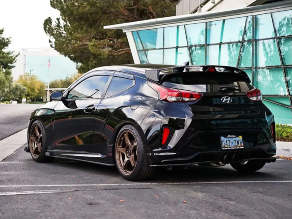 2020 Hyundai Veloster with 18x8.5 38 Enkei Ts-5 and 225/40R18 Michelin ...