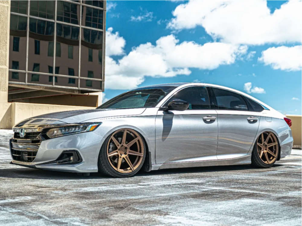 2021 Honda Accord with 20x10.5 40 Ferrada F8-fr7 and 255/35R20 Vercelli ...
