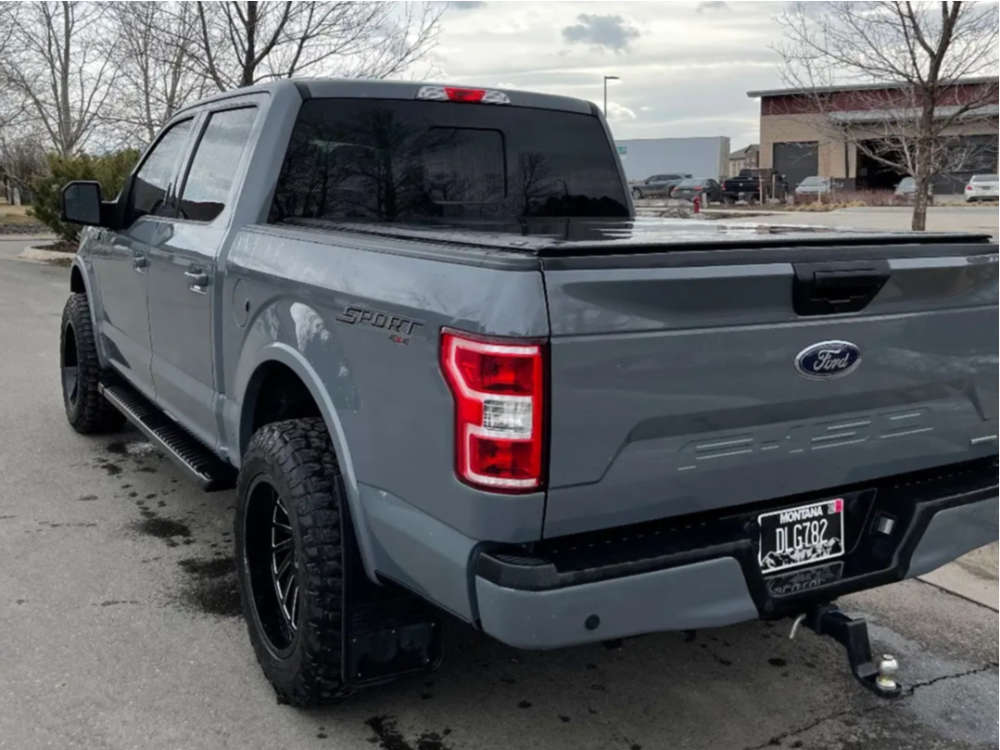 2019 Ford F-150 with 20x10 -25 ARKON OFF-ROAD Caesar and 33/12.5R20 ...