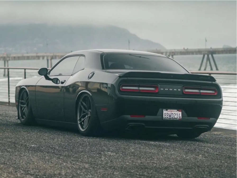 2017 Dodge Challenger with 20x9 25 Ferrada F8-fr5 and 245/45R20 ...