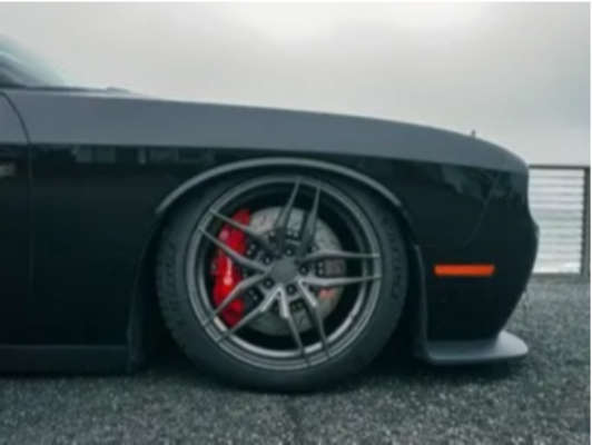 2017 Dodge Challenger with 20x9 25 Ferrada F8-fr5 and 245/45R20 ...