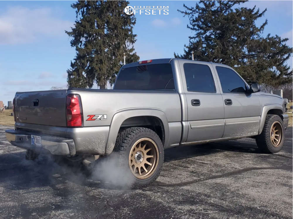 2006 Chevrolet Silverado 1500 with 20x10 -24 Method Nv and 275/60R20 ...