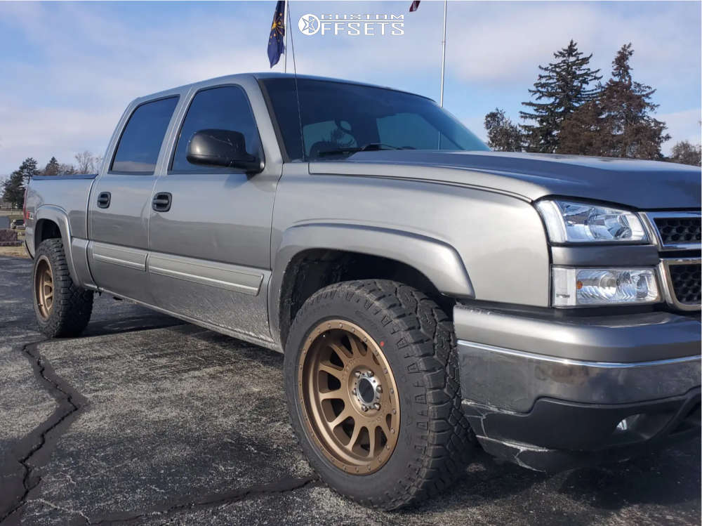 2006 Chevrolet Silverado 1500 with 20x10 -24 Method Nv and 275/60R20 ...