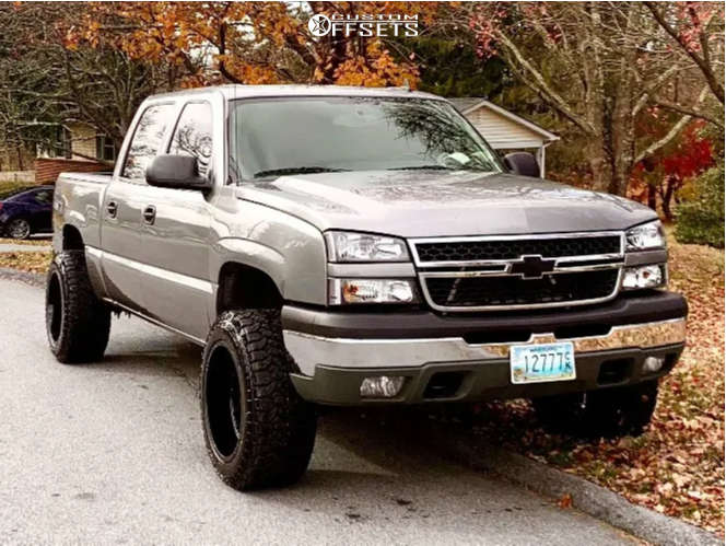 2006 Chevrolet Silverado 1500 with 20x12 -44 Gear Off-Road Raid and 33/ ...
