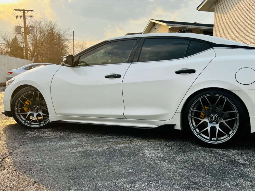 2016 Nissan Maxima with 20x10 35 VMR V710 and 255/35R20 Continental ...