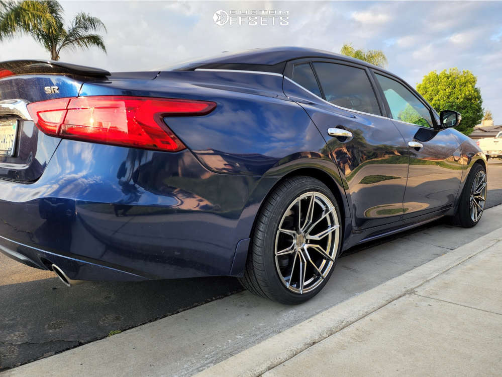2016 Nissan Maxima with 19x10 20 XXR 559 and 245/40R19 Vercelli Strada ...