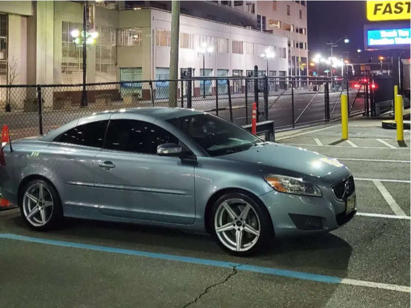 2011 Volvo C70 with 18x9 45 Advanti Racing Cammino and 265/35R18 ...