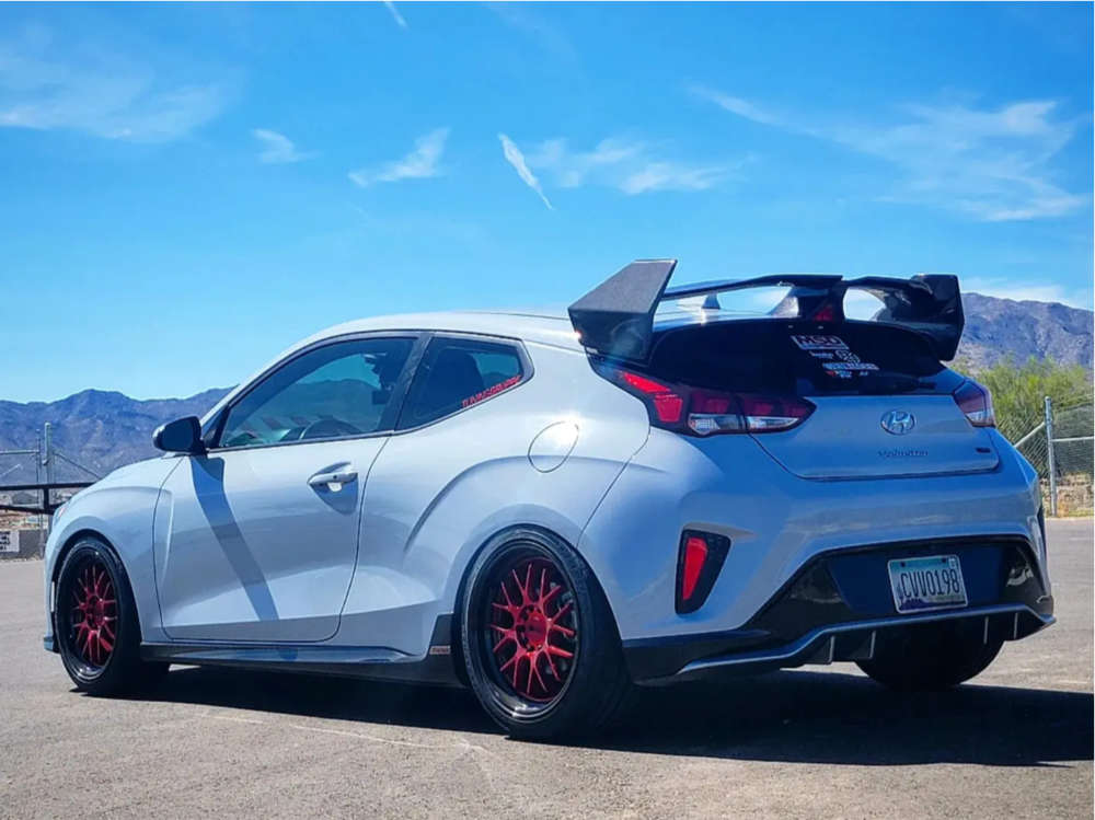 2020 Hyundai Veloster with 18x8.5 35 F1R F21 and 235/40R18 Firestone ...