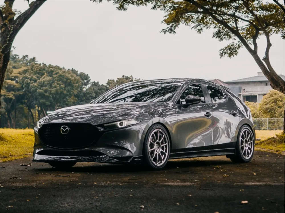 2020 Mazda 3 Sport with 18x8.5 45 Volk Ze40 and 225/45R18 Dunlop ...